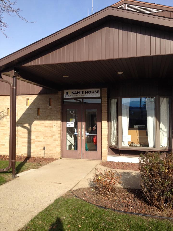 Leopolis, WI Homeless Shelters